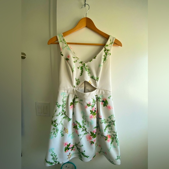 Made For Impulse | Dresses | Made For Impulse Cream Green Pink Fit And ...